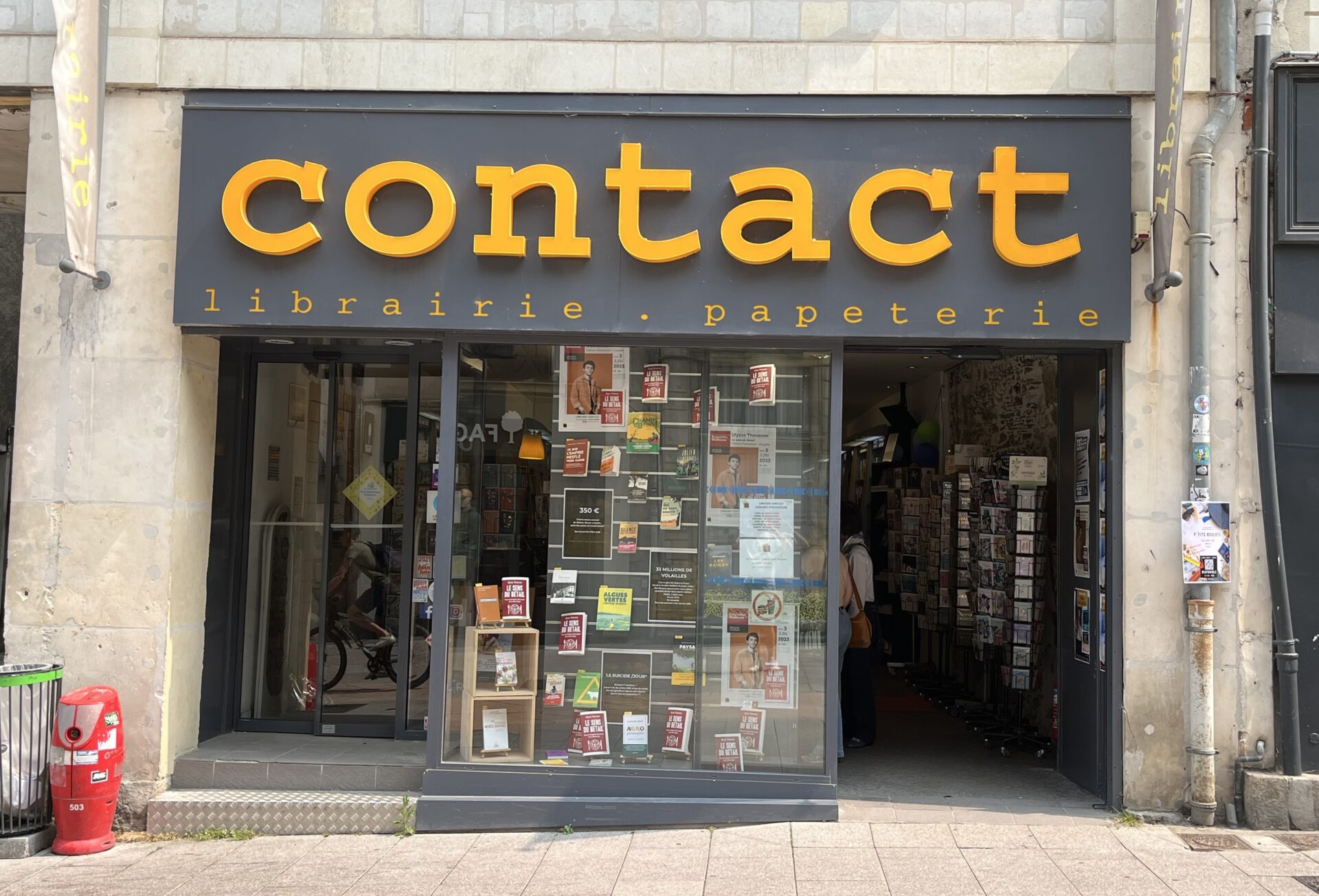 La librairie Contact et la SADEL au bord du gouffre - Angers Infos